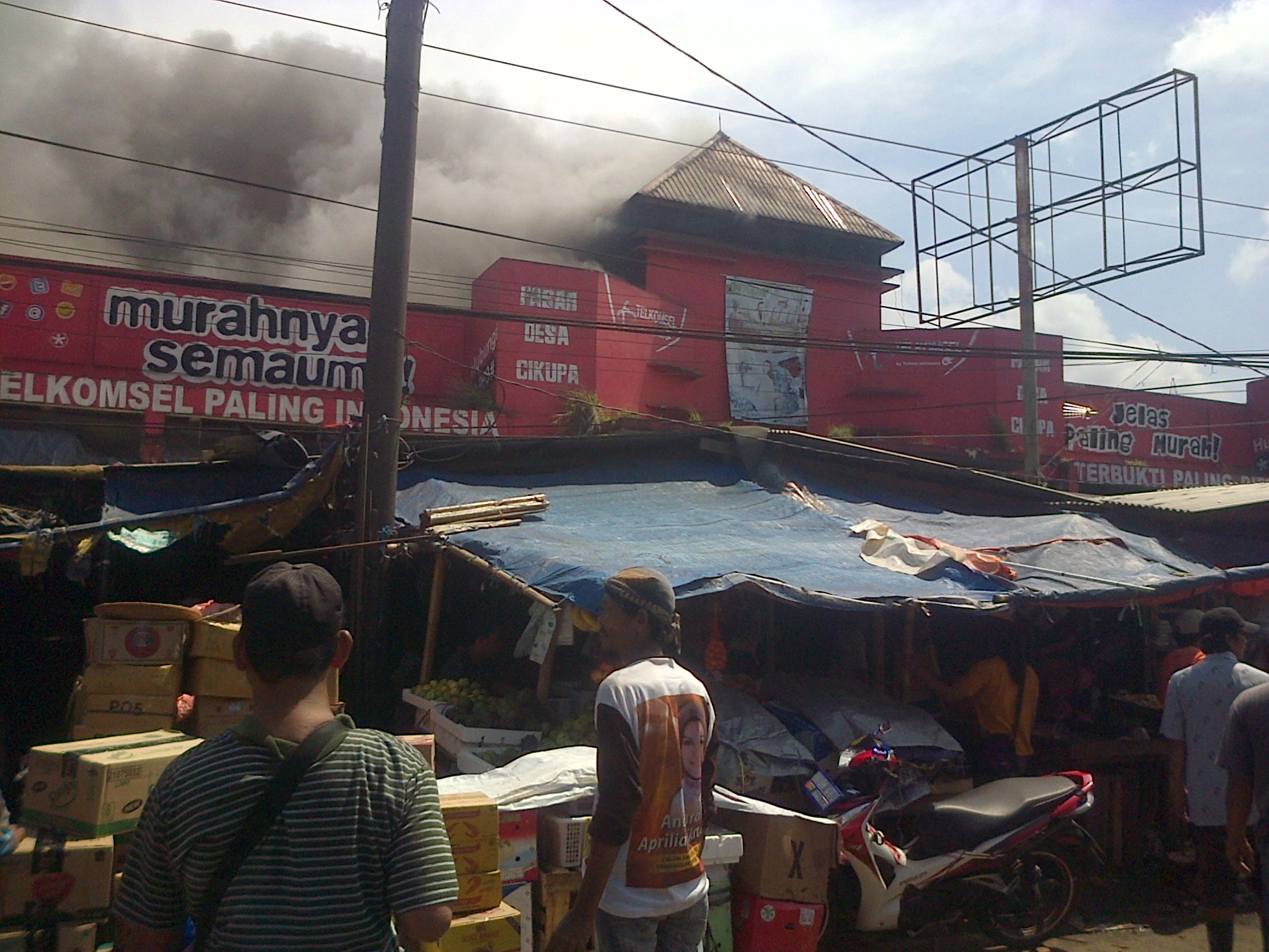 Pasar Cikupa Terbakar