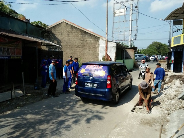 Direksi PDAM TB Sidak Pemasangan Jalur Pipa di Tangerang