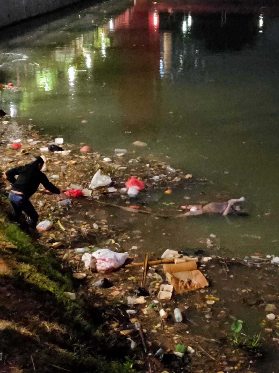 Mayat Wanita Kaku Ditemukan Warga di Cisadane Tangerang