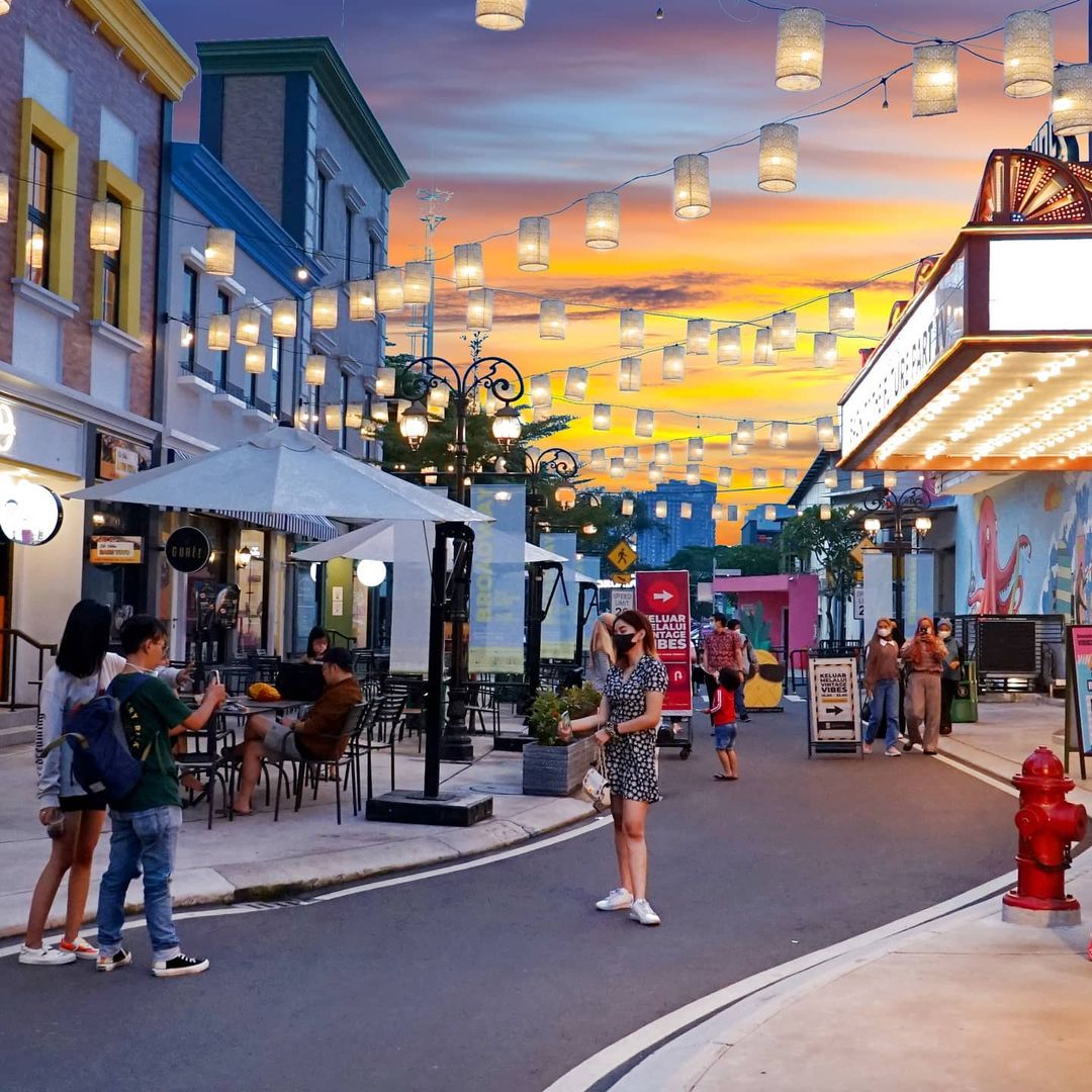 Jadi Tempat Main Favorit, Apa Saja Sih yang Ada di Broadway Alam Sutera ...