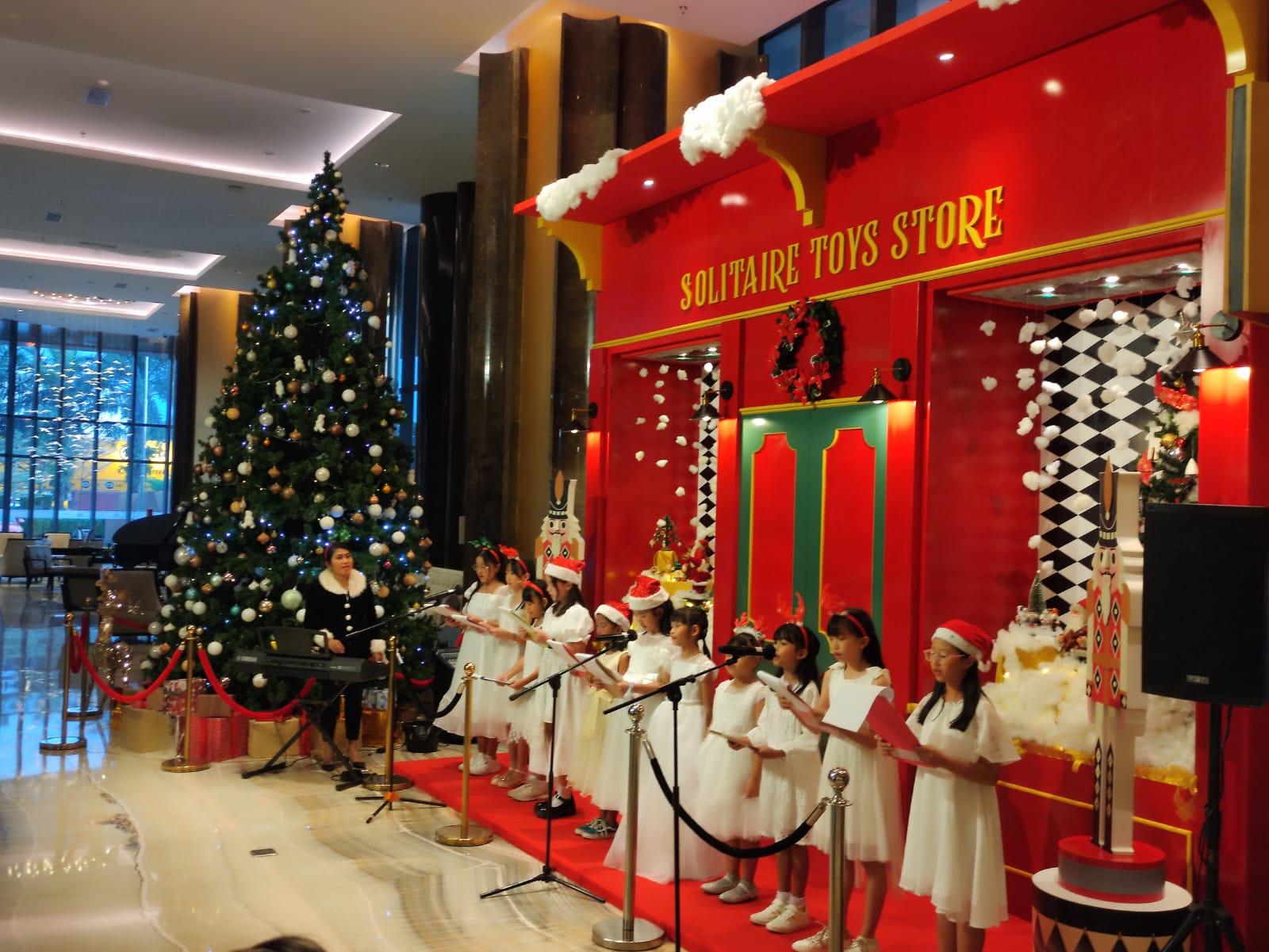 JHL Solitaire Hotel Tawarkan Paket Menginap Nataru 2023, Mulai dari Rp3,2 Juta Per Malam