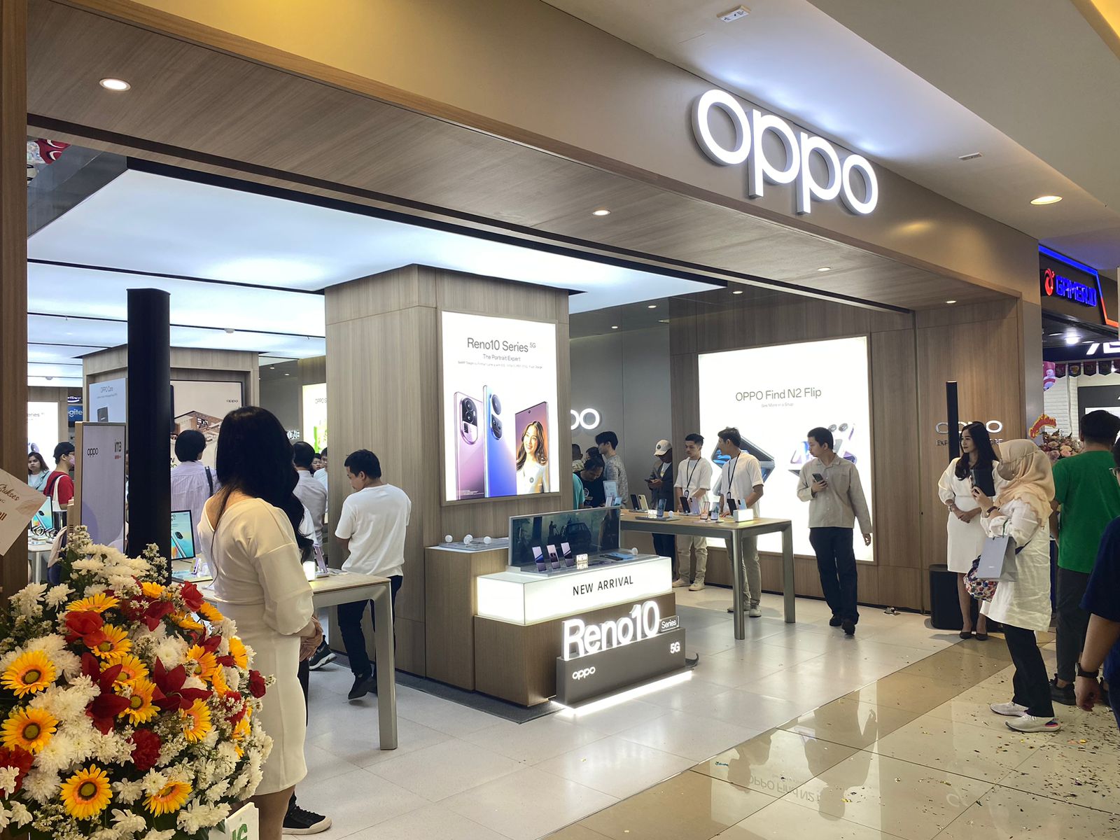 OPPO Experience Store Hadir di Tangerang City Mal, Beri Layanan Servis ...