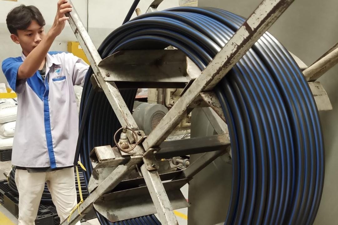 Bersertifikat Green Label Peringkat Gold, Pipa ALVApipe Siap Alirkan ...