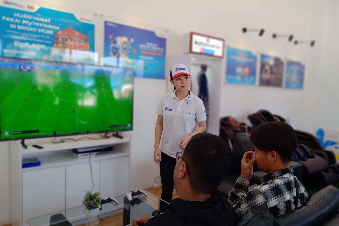 Pertamina Buka Posko Mudik di Tol Tangerang-Merak, Bisa Istirahat, Main ... Pertamina Buka Posko Mudik di Tol Tangerang-Merak, Bisa Istirahat, Main ...