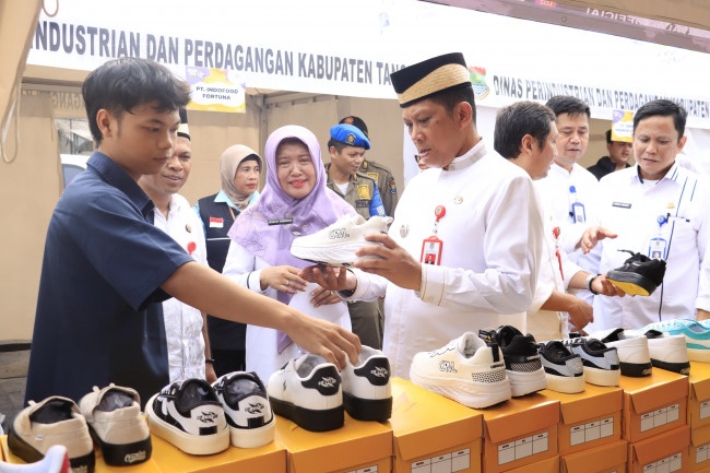 Gerai Tangerang Gemilang Sneakers Day 2024 Dorong Industri Sepatu Lokal
