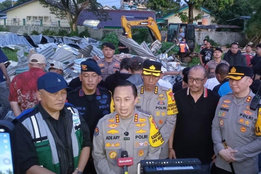 Markas Ormas GRIB Jaya Kuasai Lahan BMKG di Tangsel Dibongkar, 17 Orang Ditangkap