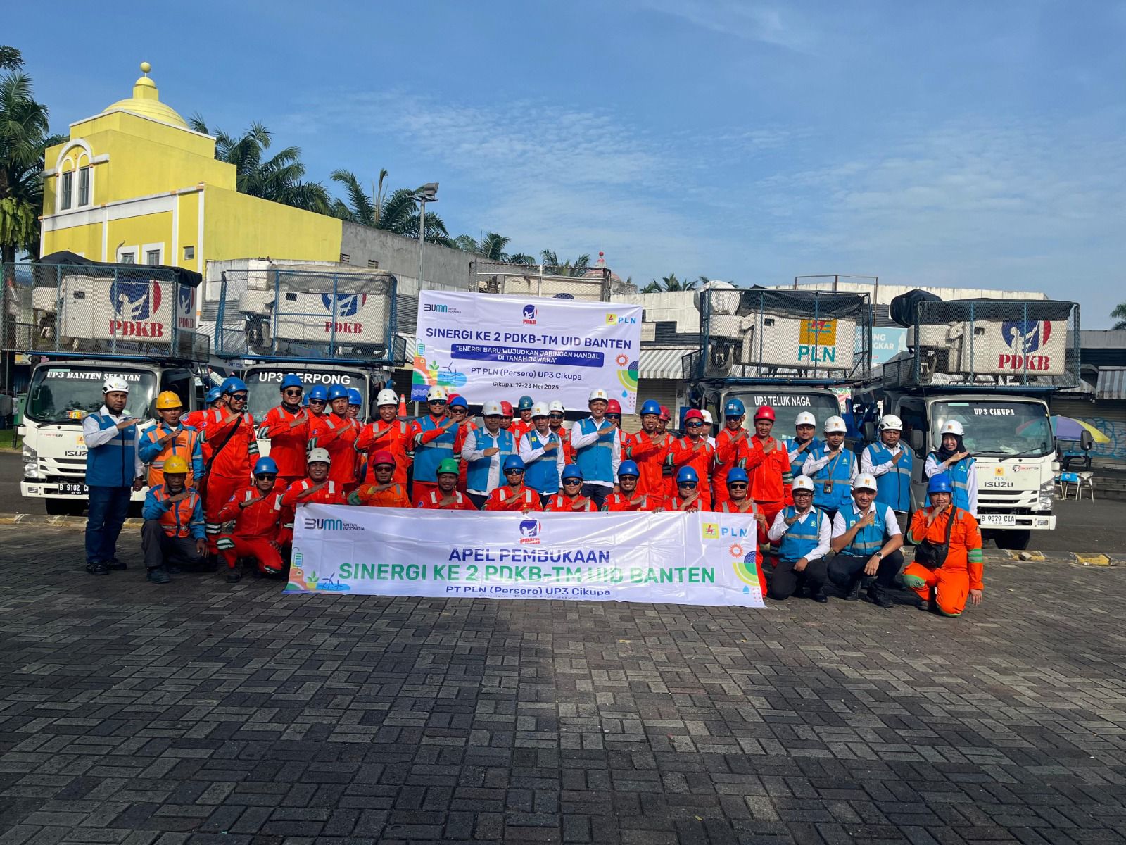 PLN Banten Rawat Jaringan Tanpa Padamkan Listrik Lewat Program PDKB