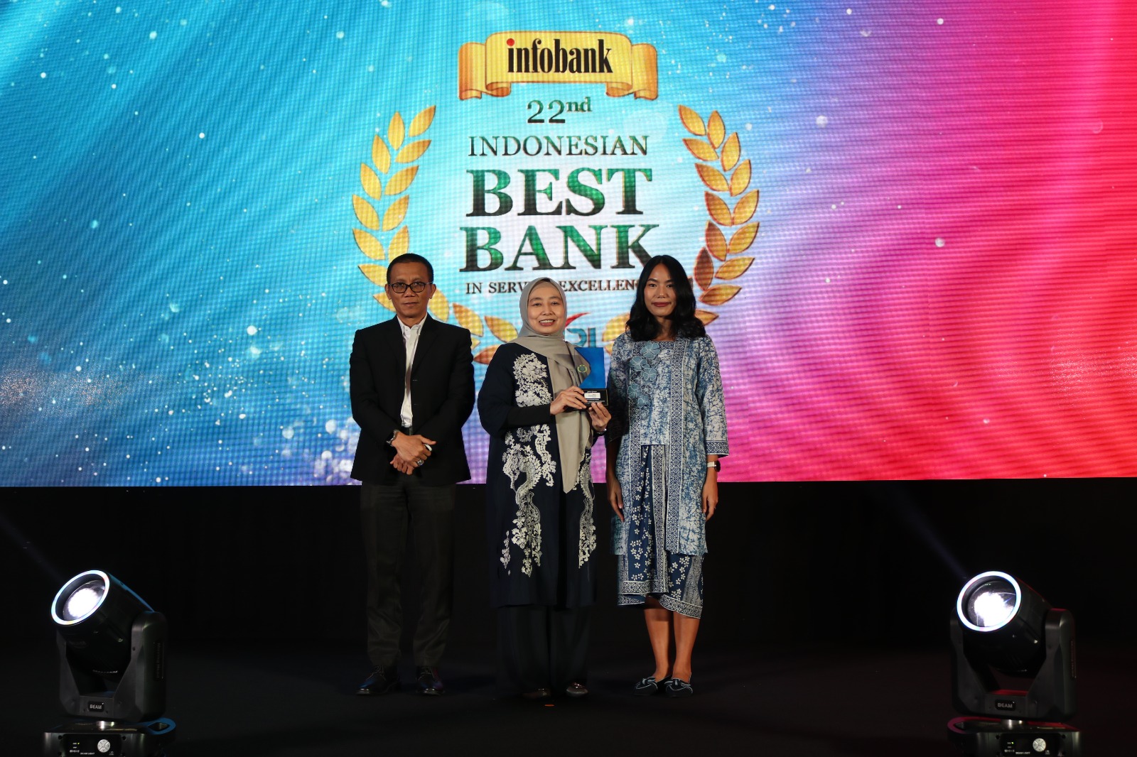Danamon Sabet 11 Penghargaan Infobank BSEA 2025
