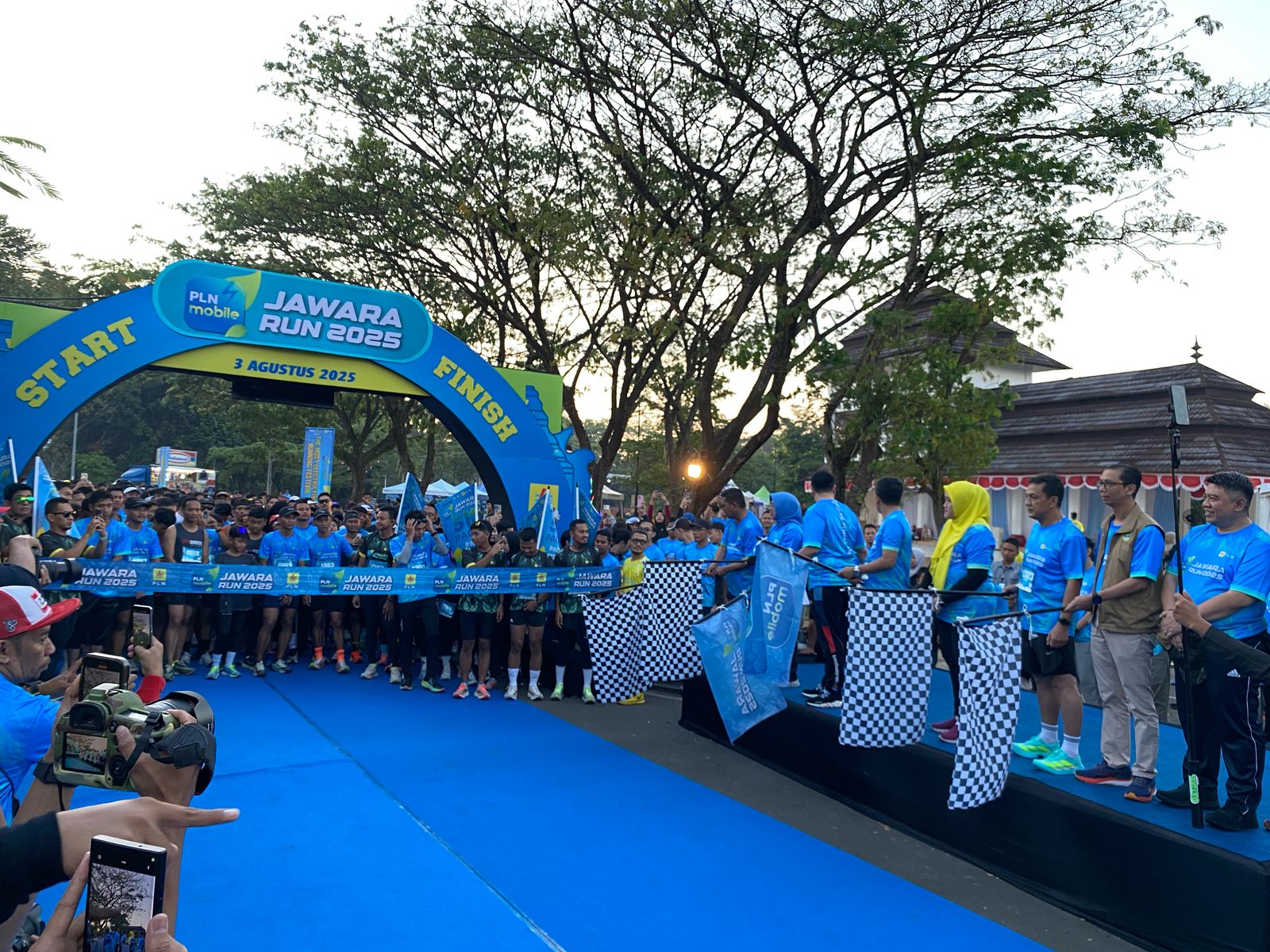 1.320 Pelari Ramaikan PLN Mobile Jawara Run 2025 di Serang Banten ...
