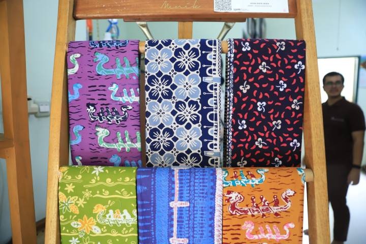 Intip 7 Motif Batik Khas Tangerang: Lenggang Cisadane hingga Perahu ...